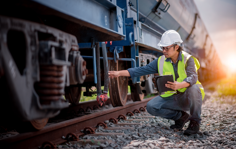 Leveraging predictive maintenance for the railroad industry